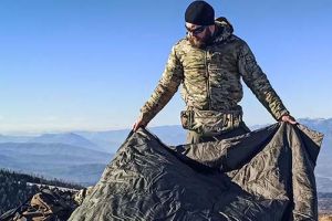 Tactical gear leading brands Camelbak, Blackhawk, 5.11, SOG, Oakley ...